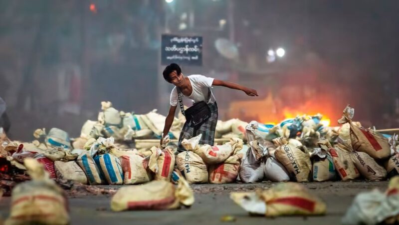 Failed state: Myanmar collapses into chaos - NIKKEI ASIAN REVIEW | Gwen ...